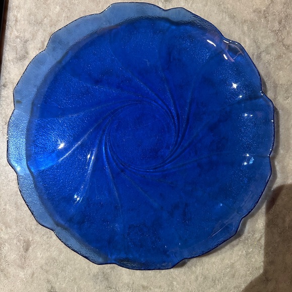 Dining | Vintage Arcoroc Cobalt Blue Glass Scalloped Swirl Pattern 9 ...